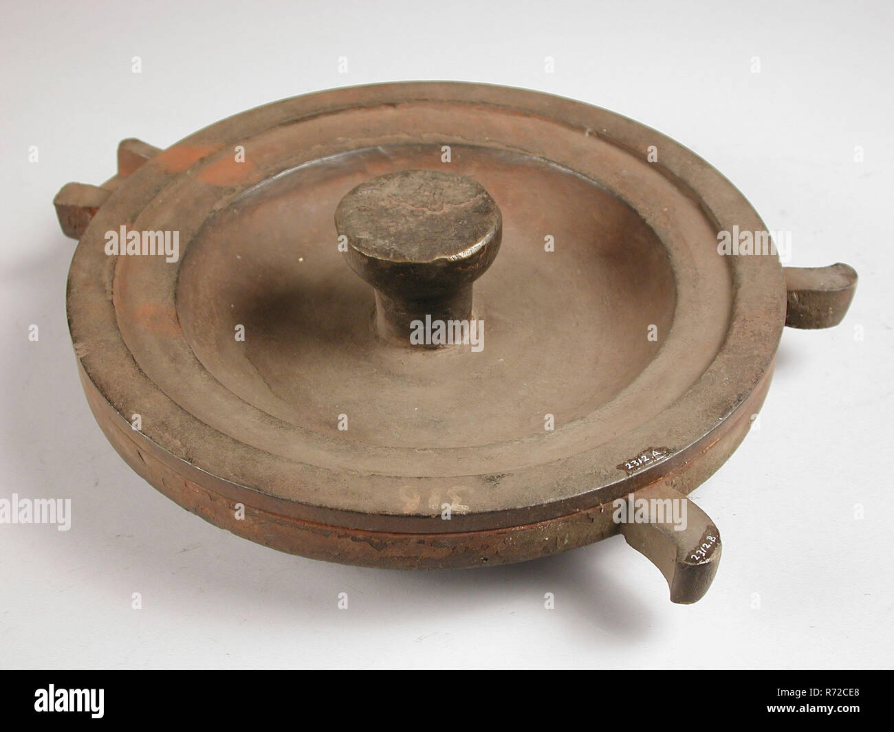 Original molds hi-res stock photography and images - Alamy