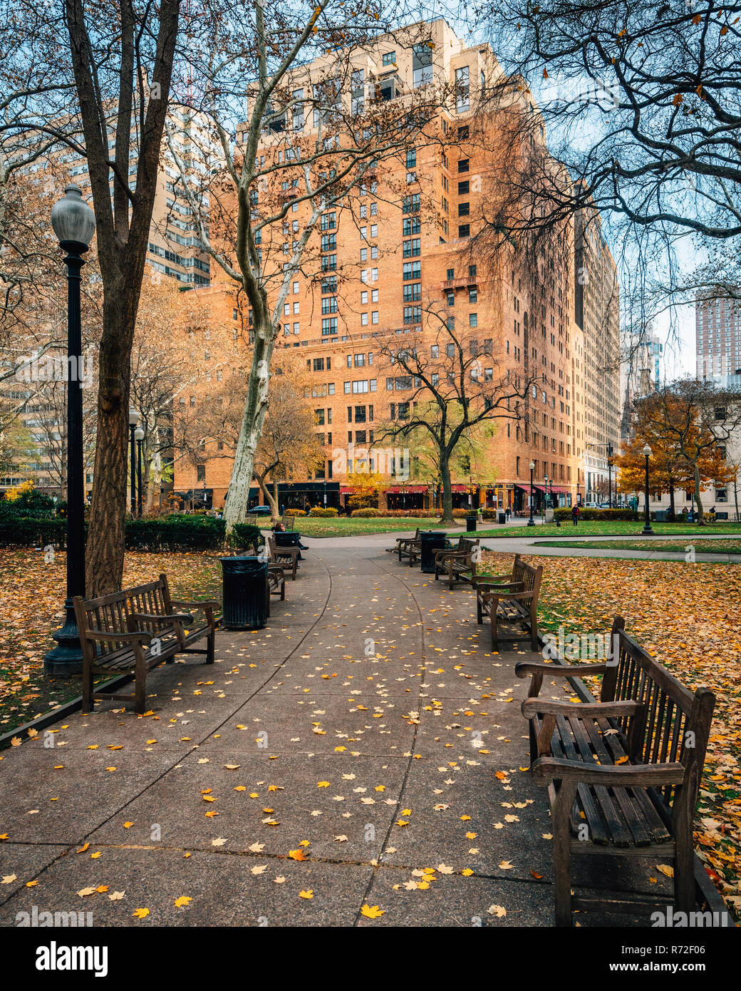Autumn color and walkway at Rittenhouse Square Park, in Philadelphia ...