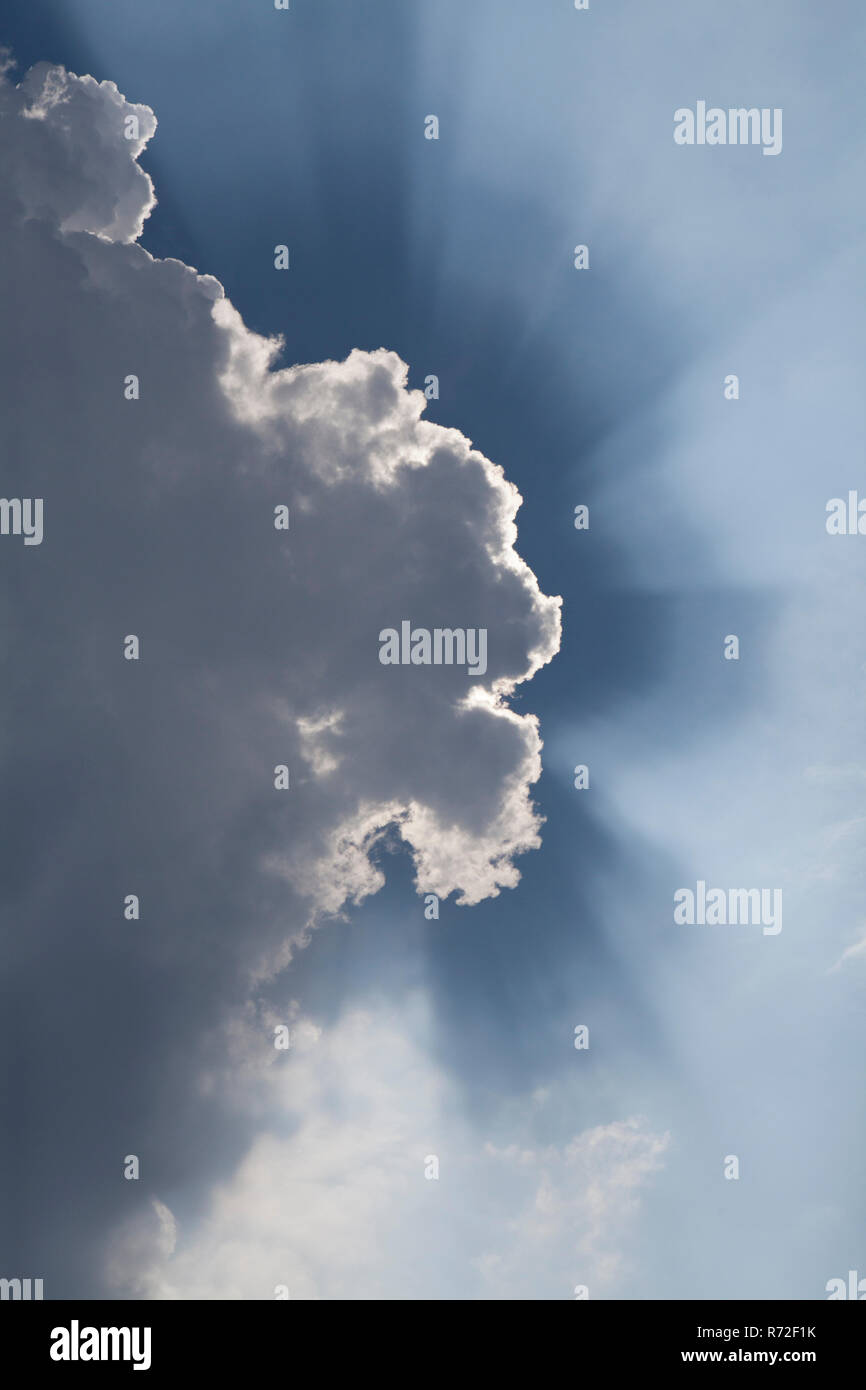 Sky cloud break rays hi-res stock photography and images - Alamy