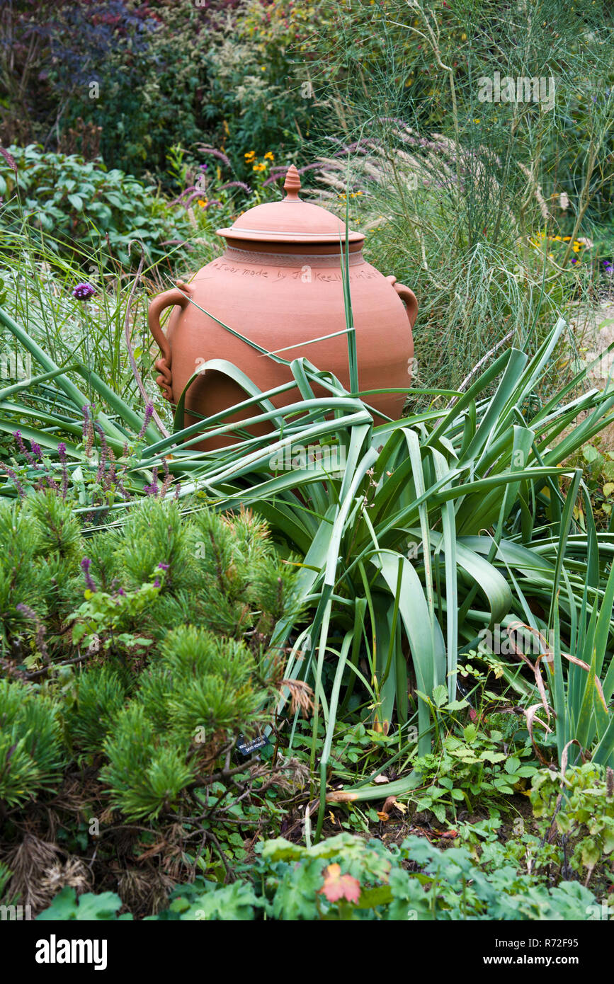 Ornamental garden feature Stock Photo - Alamy