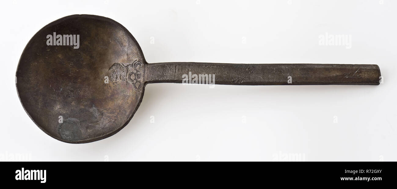 Spoon with round bowl and flattened, hexagonal handle, spoon cutlery ...