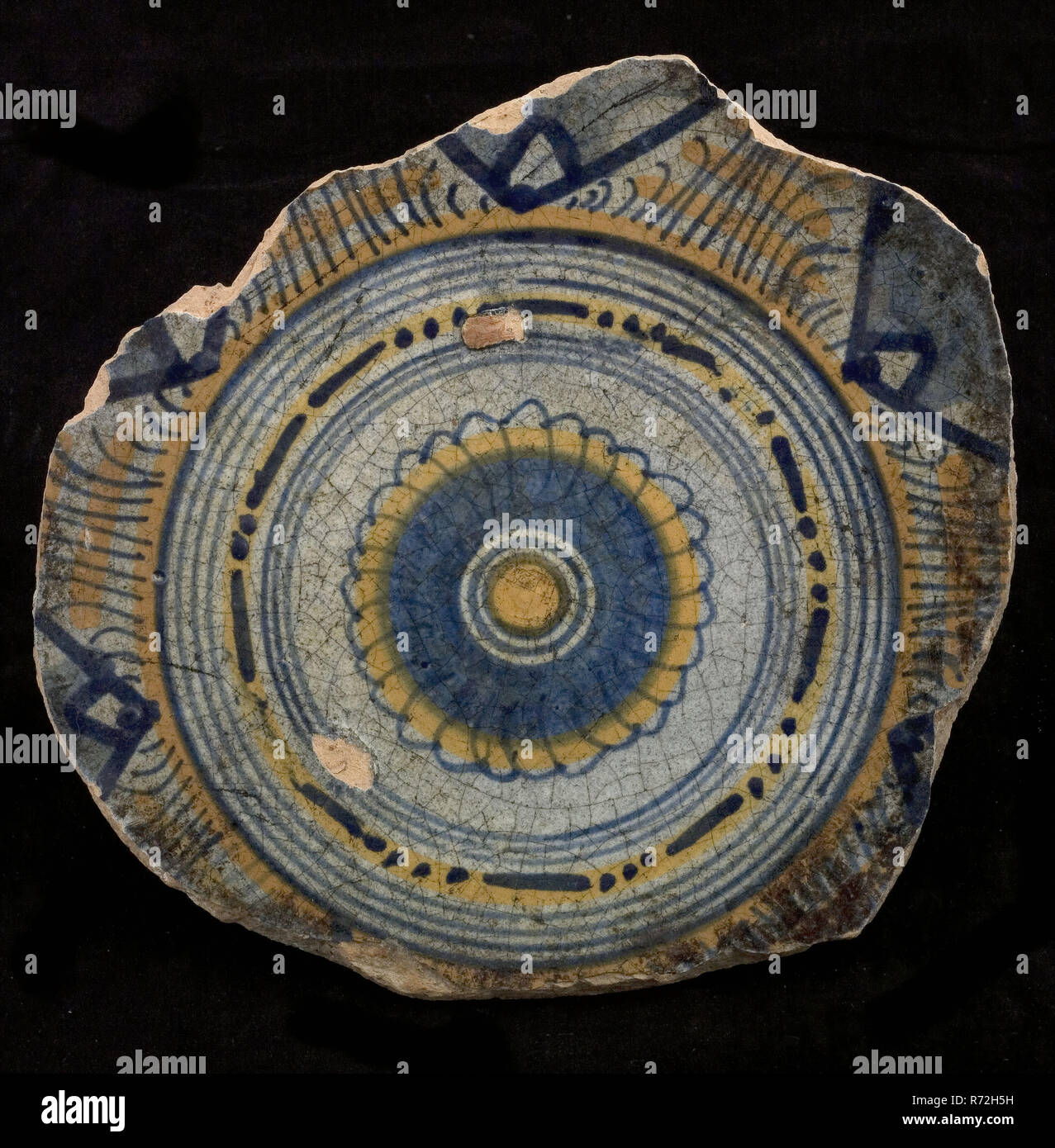 Pink orange shard hi-res stock photography and images - Alamy