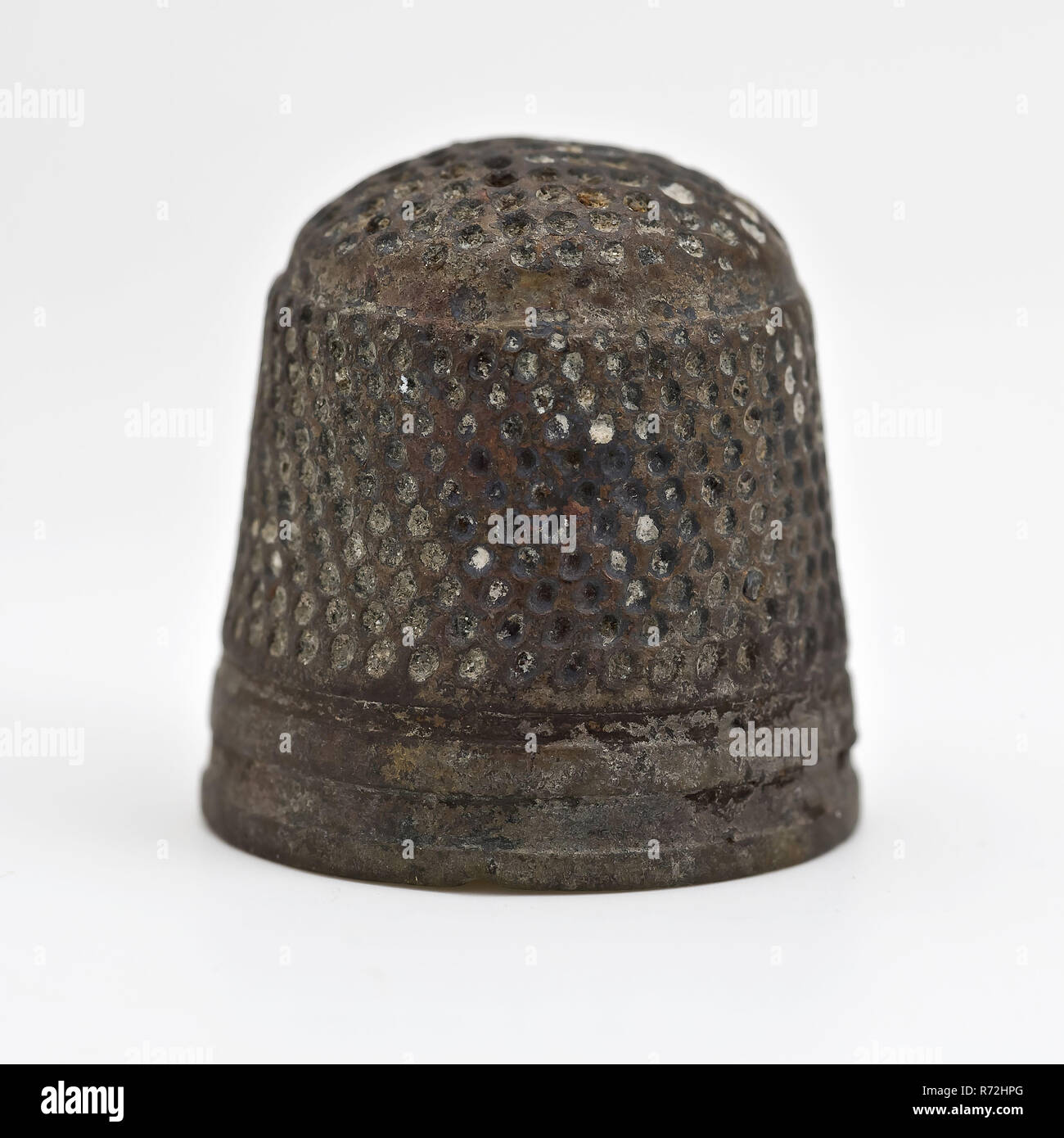 Two needle cast on hi-res stock photography and images - Alamy