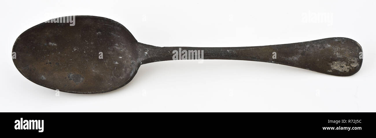 Spoon with oval bowl and handle with rounded end, spoon cutlery soil ...