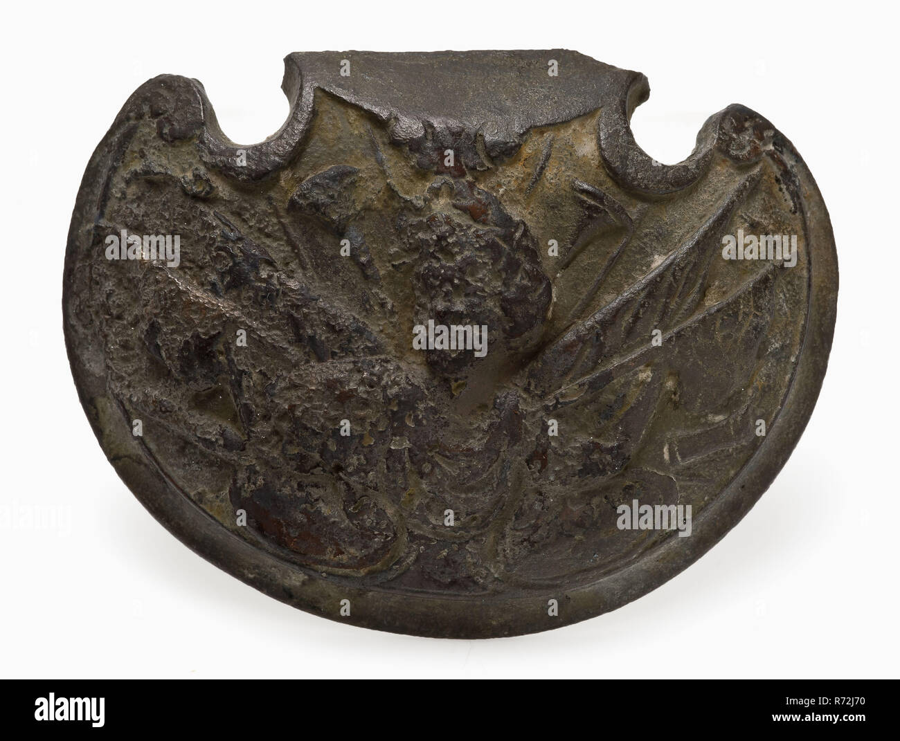 Shell-shaped military object, shield or herd, herd ground find copper ...