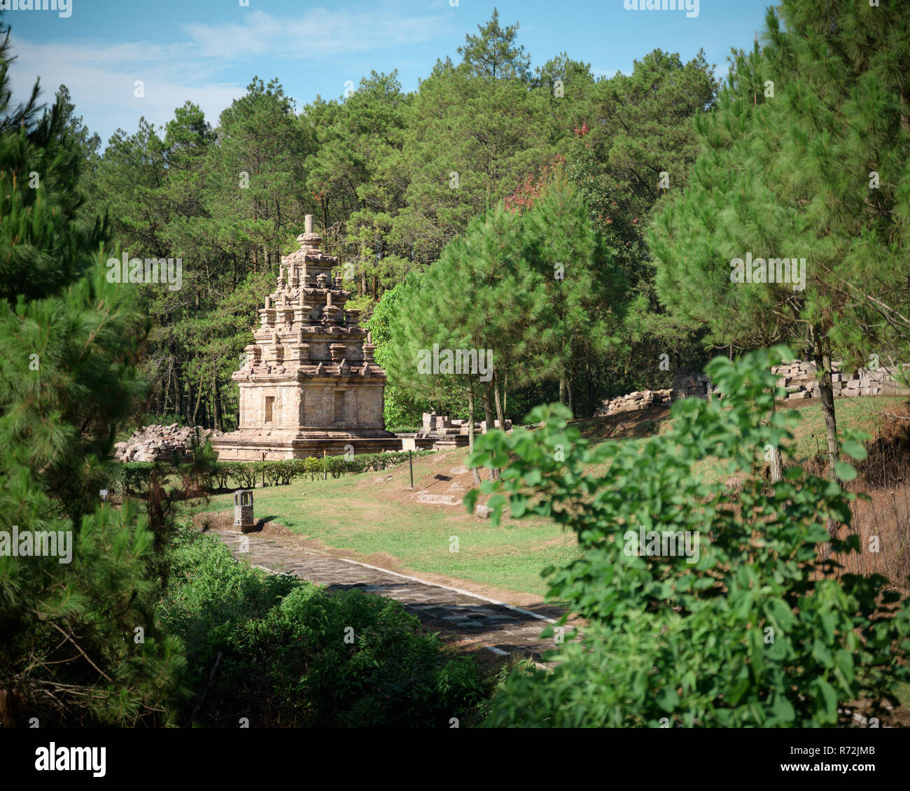 Candi Gedong Songo at sunrise. A 9th-century Buddhist temple complex on ...