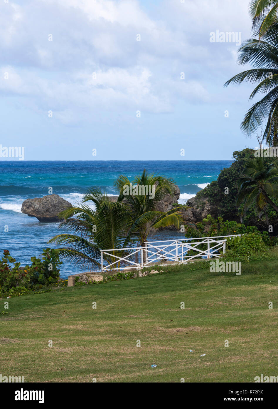 Bathsheba Beach & Atlantic Ocean Barbados showing mushroom shaped rock ...
