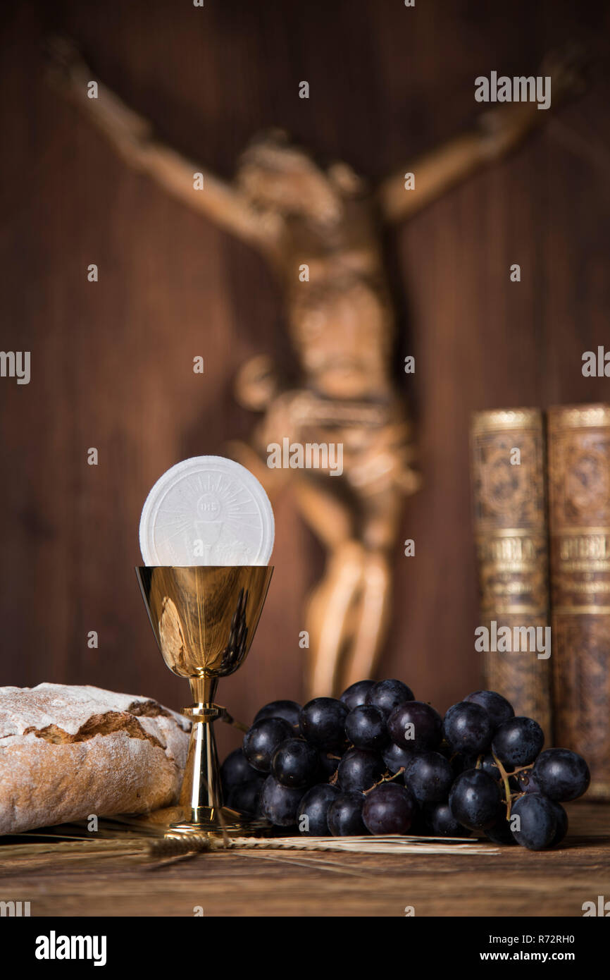 Sacrament of communion, Eucharist symbol Stock Photo - Alamy