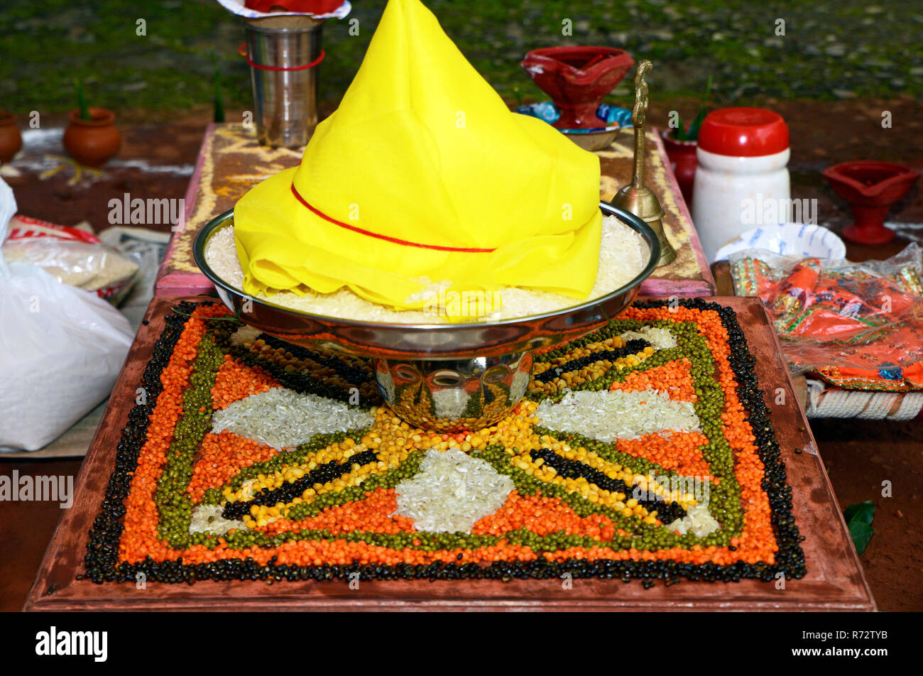 Clay pot and or hindu pooja items Stock Photo - Alamy