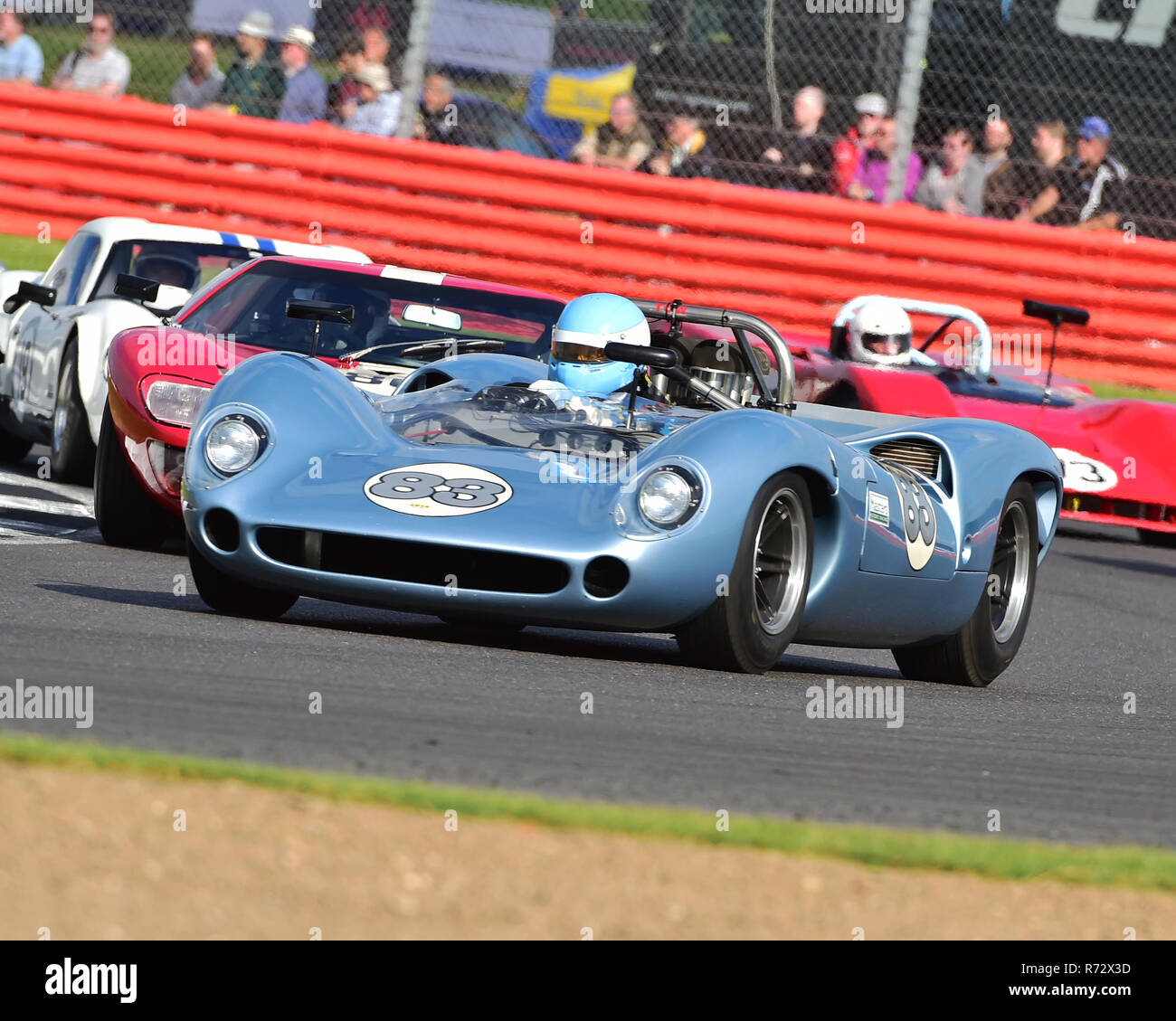 Patrick Blakeney-Edwards, Anthony Galliers-Pratt, Lola T70 Mk2 Spyder ...