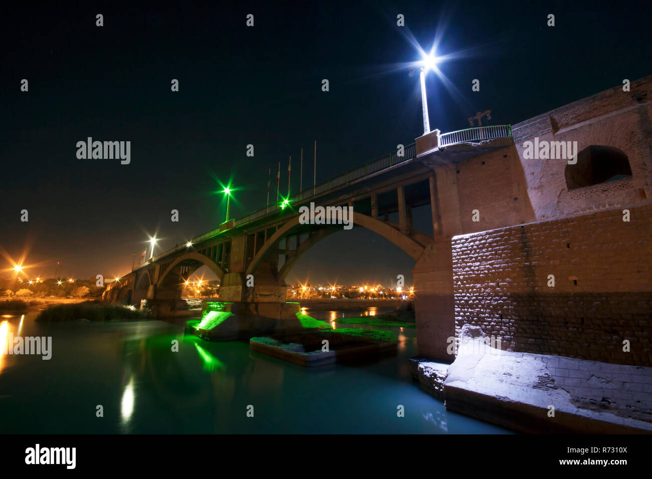 The historic and ancient bridge known as the Roman Bridge, Dezful ...