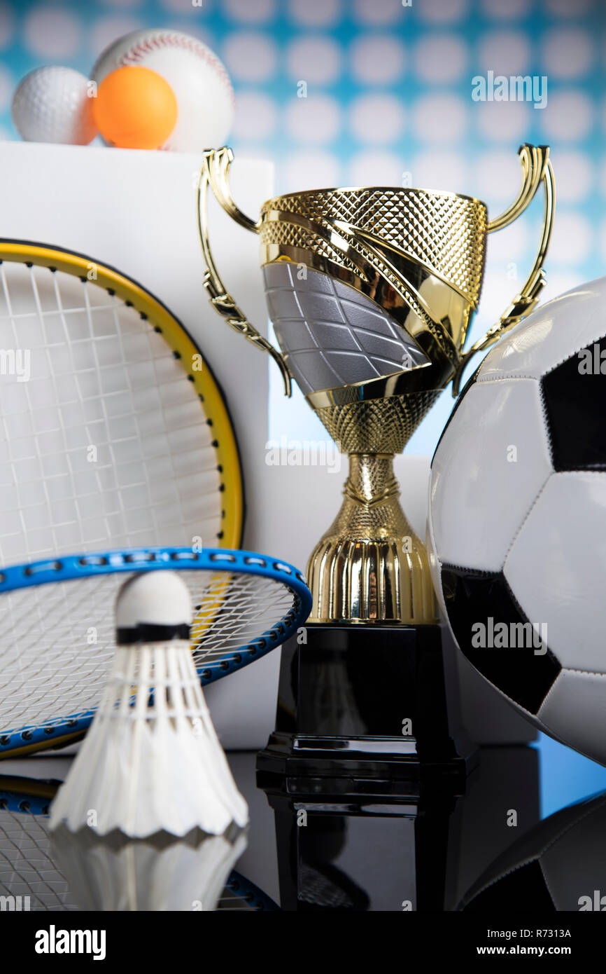 Sport podium, Cups of winners award Stock Photo - Alamy