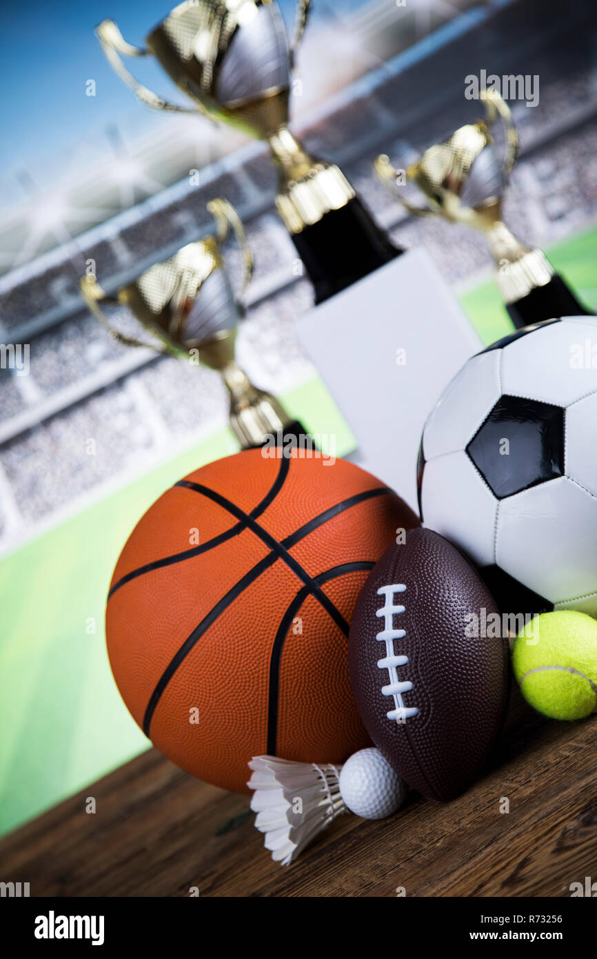 Sport podium, Cups of winners award Stock Photo - Alamy