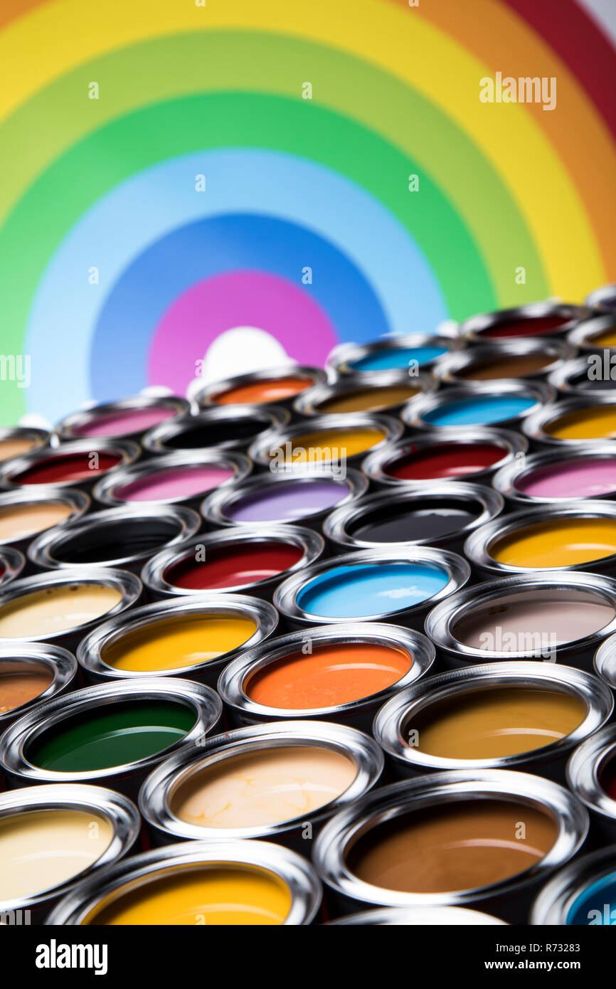 Rainbow colors, Open cans of paint Stock Photo - Alamy