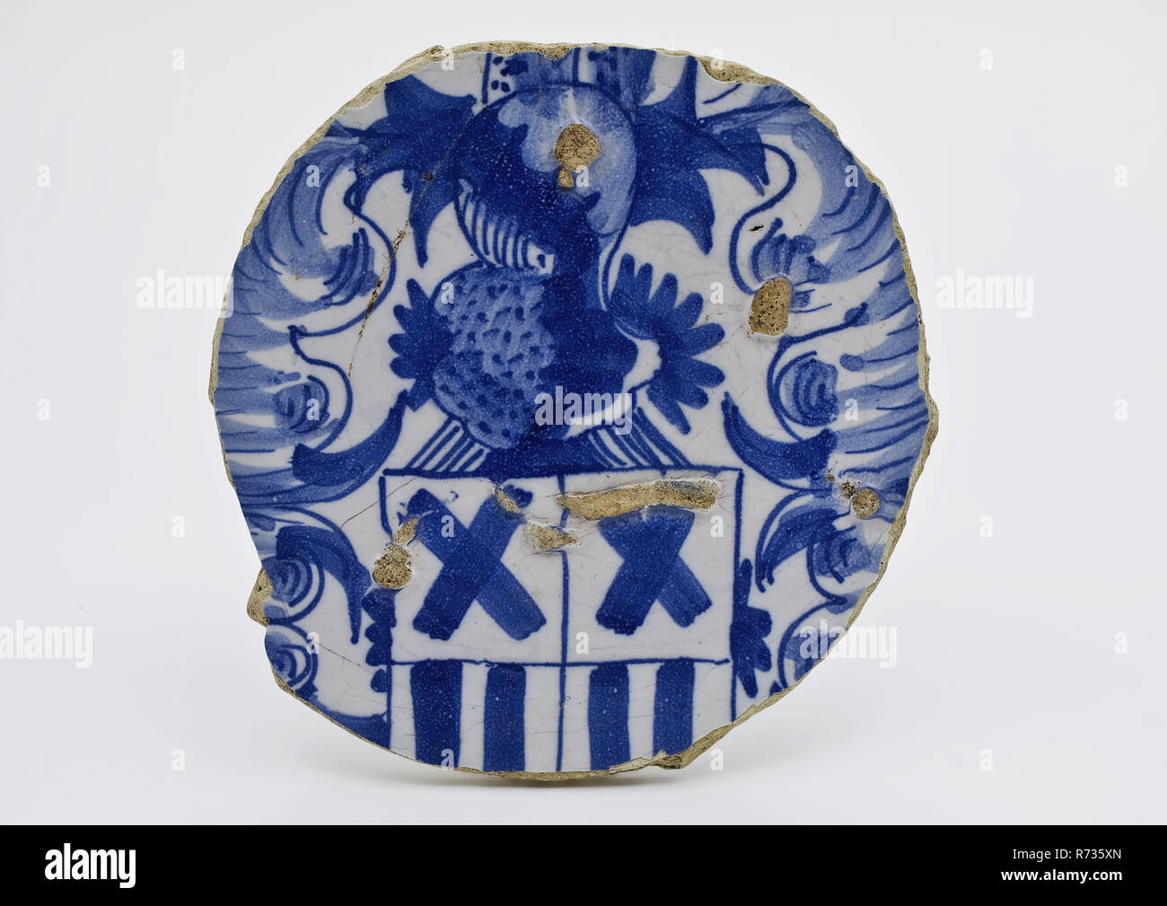 Fantasy weapon hi-res stock photography and images - Alamy