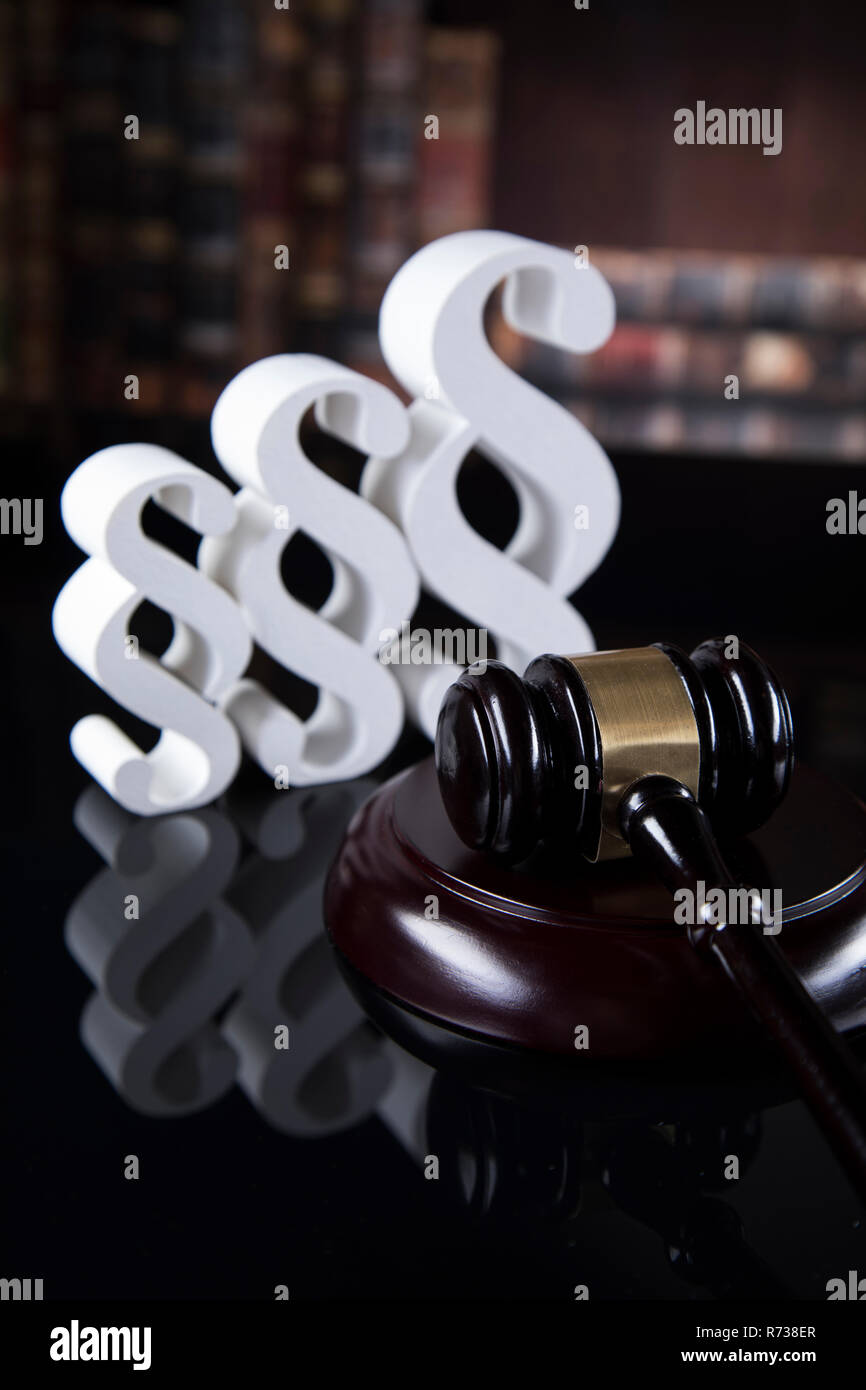 Verdict, Court gavel,Law theme, mallet of judge and paragraph sign ...