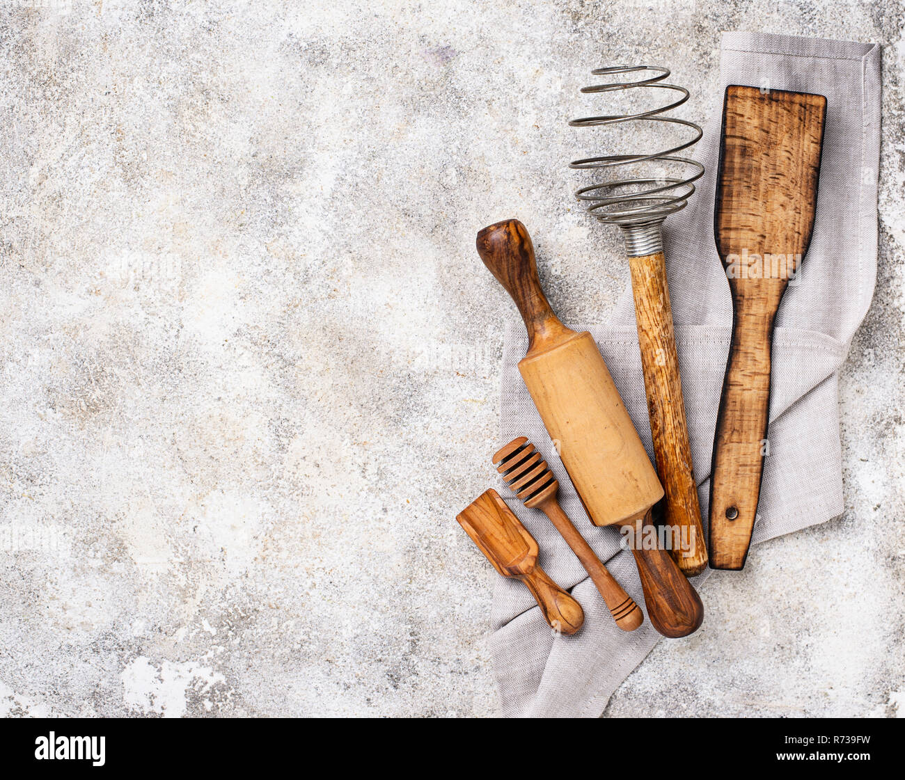 Country kitchen props hi-res stock photography and images - Alamy