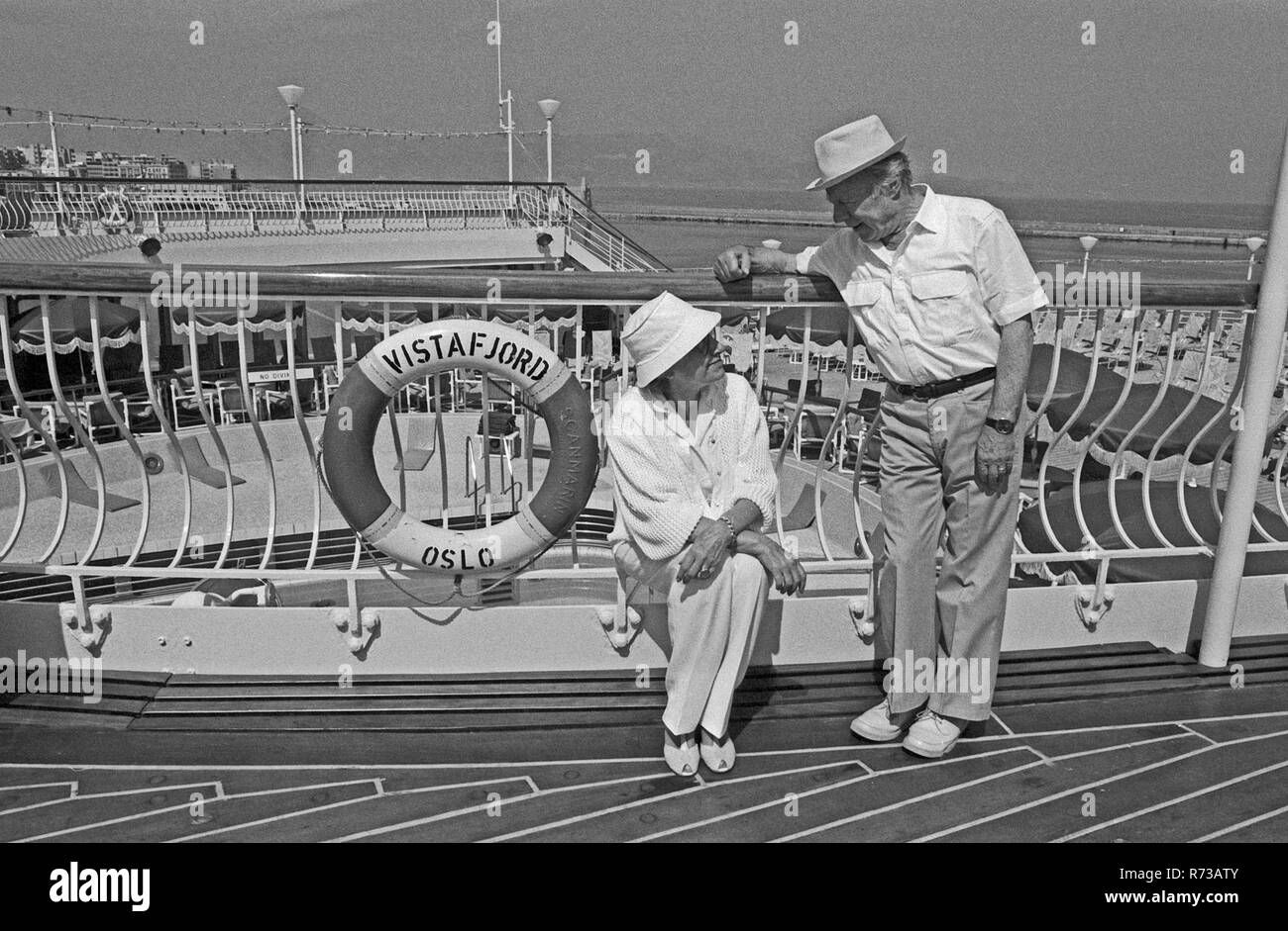 Schauspieler Heinz Rühmann mit Ehefrau Hertha Droemer auf Kreuzfahrt ...