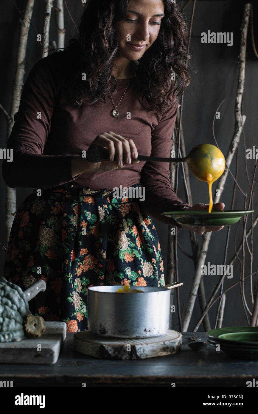 Ladling hi-res stock photography and images - Alamy