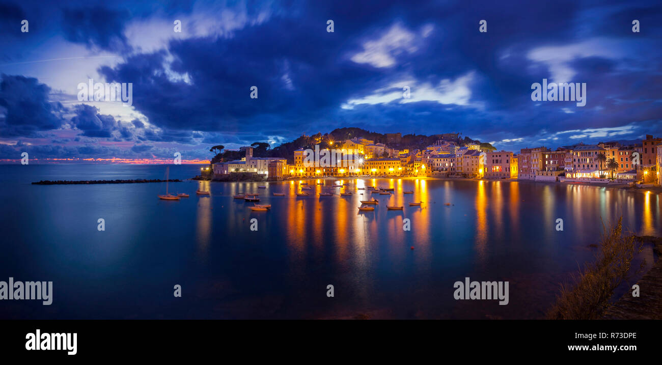 Sestri levante hi-res stock photography and images - Alamy