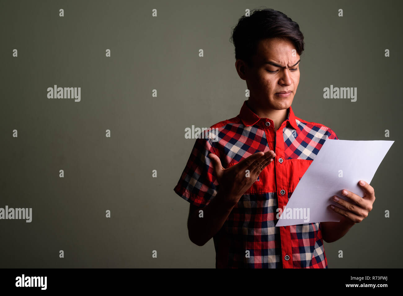 Angry paper indian man studio hi-res stock photography and images - Alamy