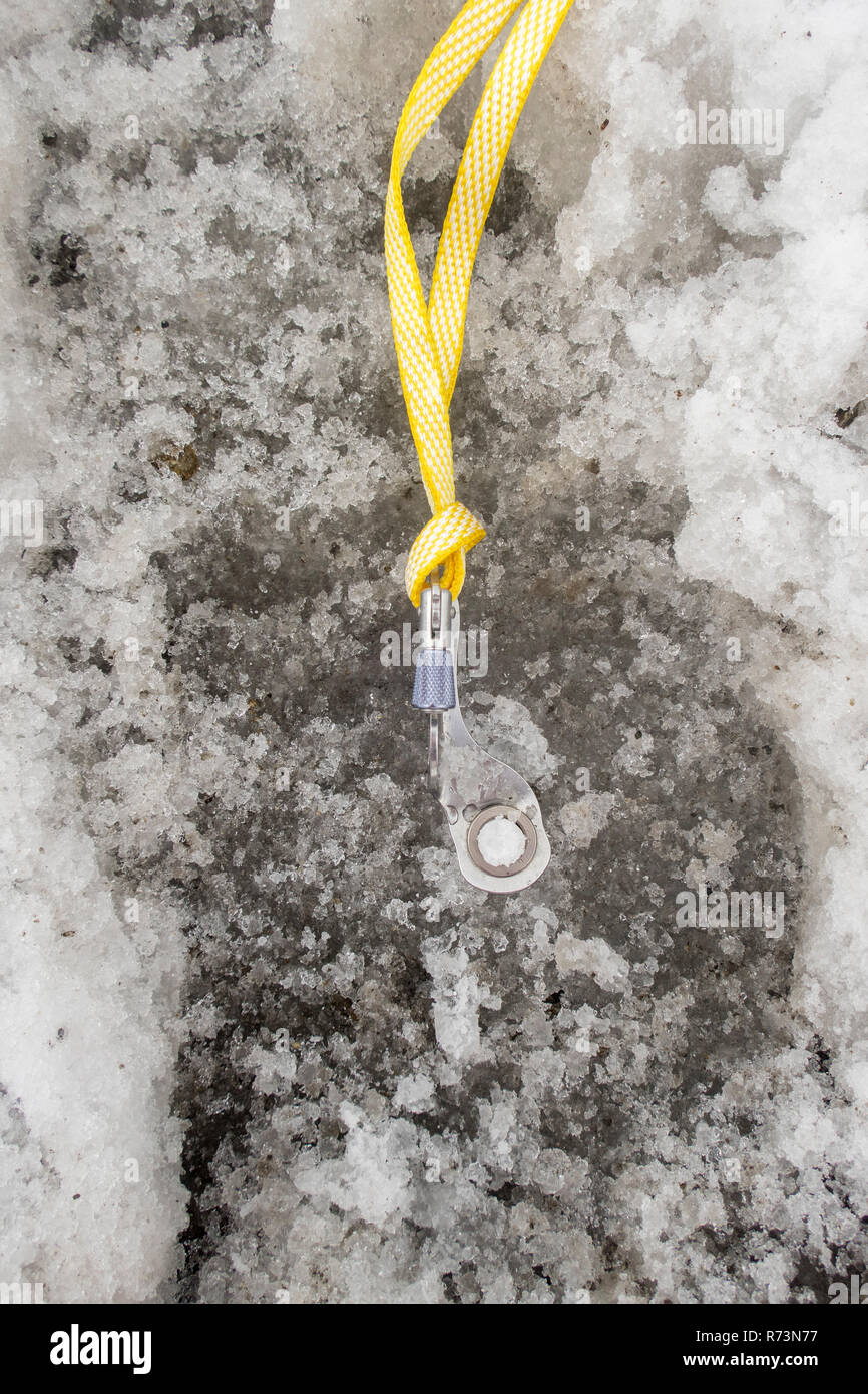 Climbing screws hi-res stock photography and images - Alamy