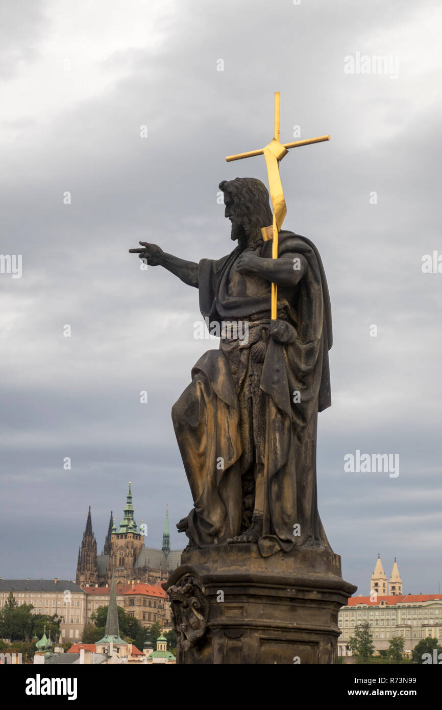 Karl bridge hi-res stock photography and images - Alamy