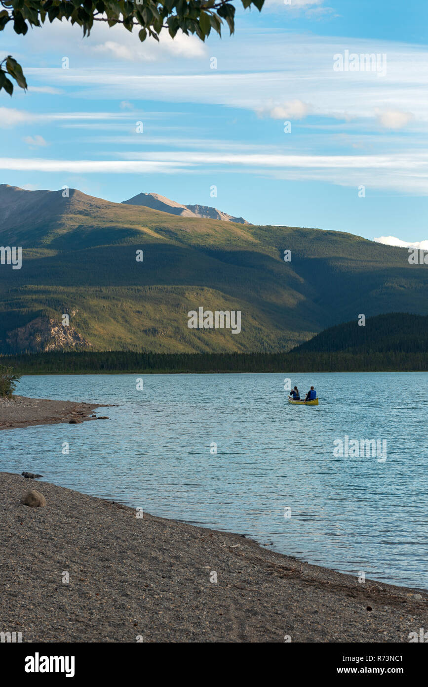 Muncho lake provincial park hi-res stock photography and images - Alamy