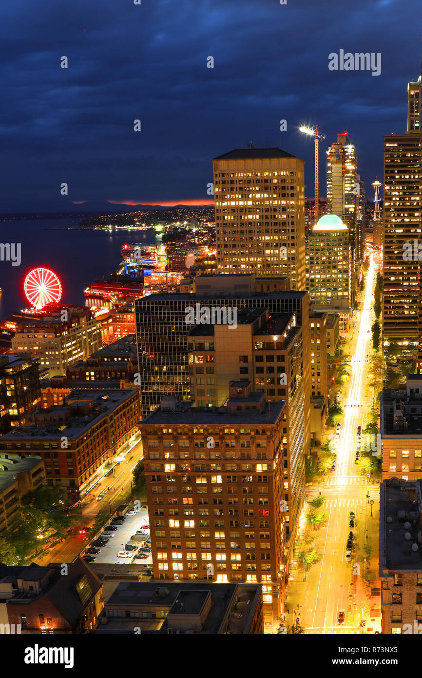Seattle downtown night aerial hi-res stock photography and images - Alamy