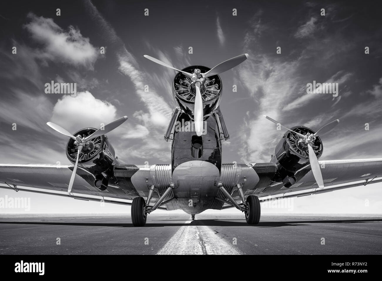Trimotor plane hi-res stock photography and images - Alamy