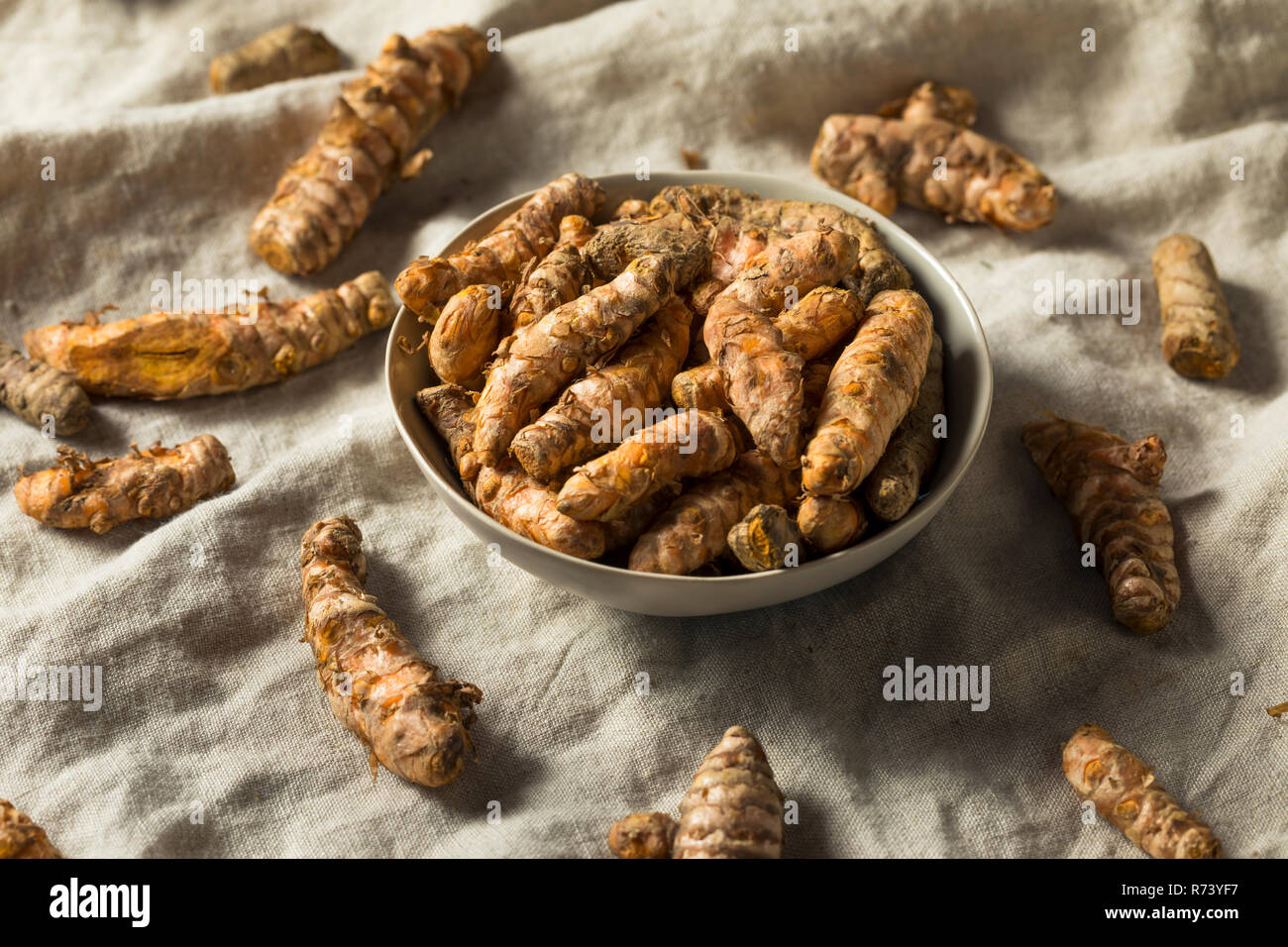 Golden turmeric root powder hi-res stock photography and images - Alamy
