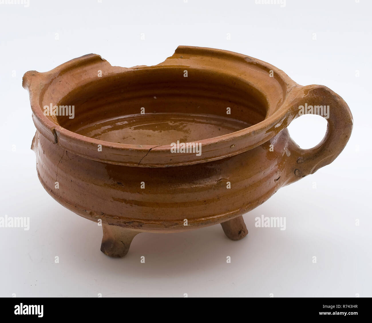 Pottery cooking pot, grape-model, red shard with lead glaze, two ...