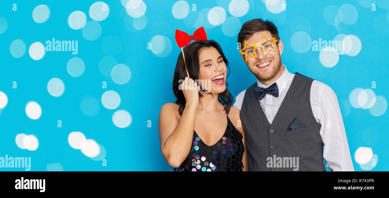 Couple posing party props hi-res stock photography and images - Alamy