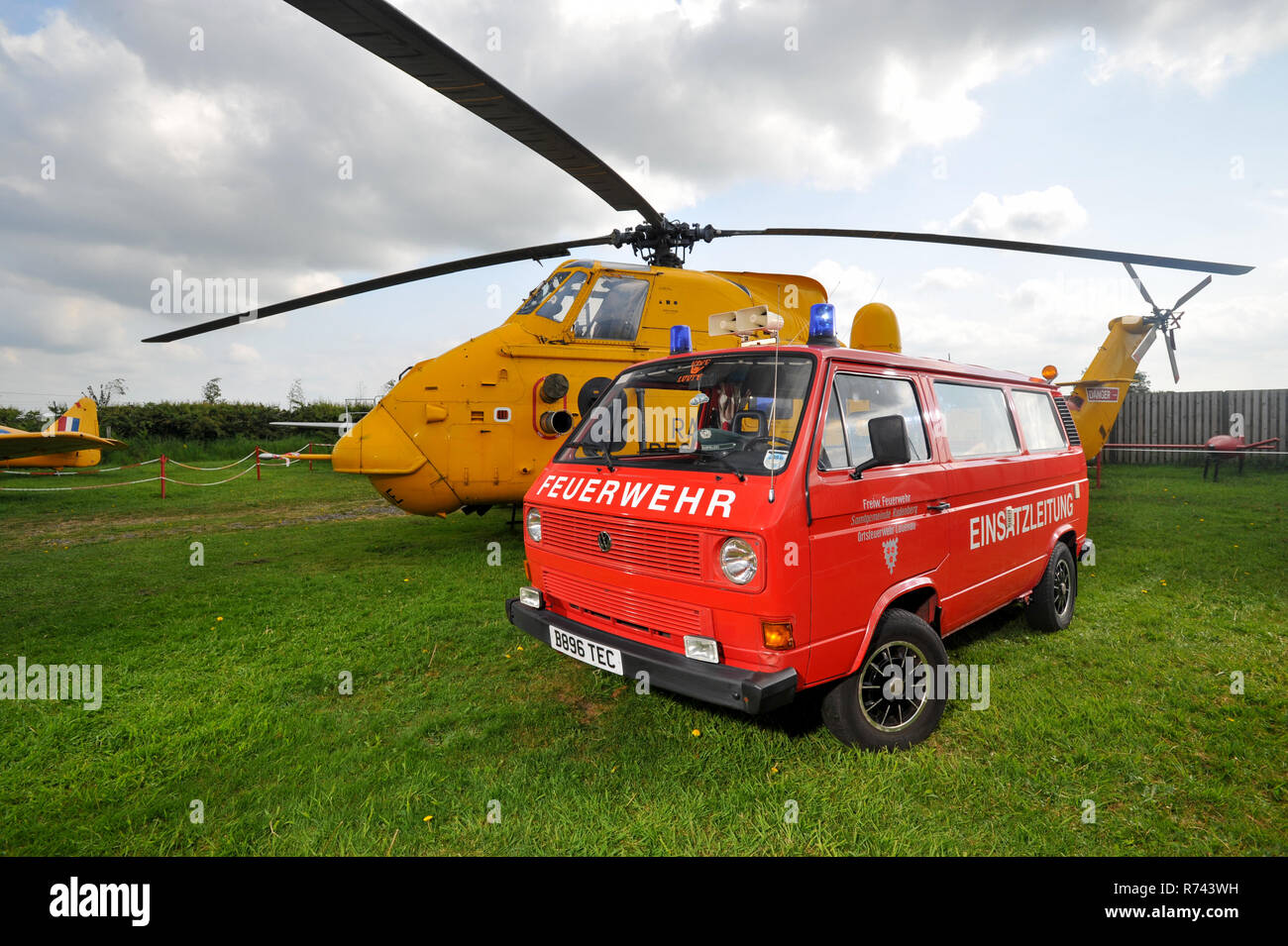 Feuerwehr bus hi-res stock photography and images - Alamy