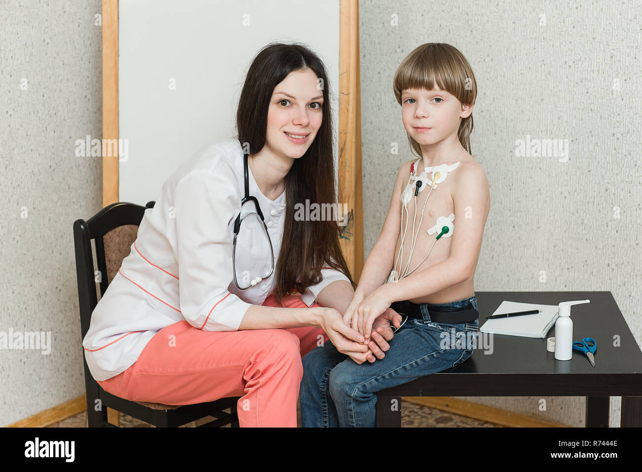 Cardiogram of heart of the boy, holter Stock Photo - Alamy