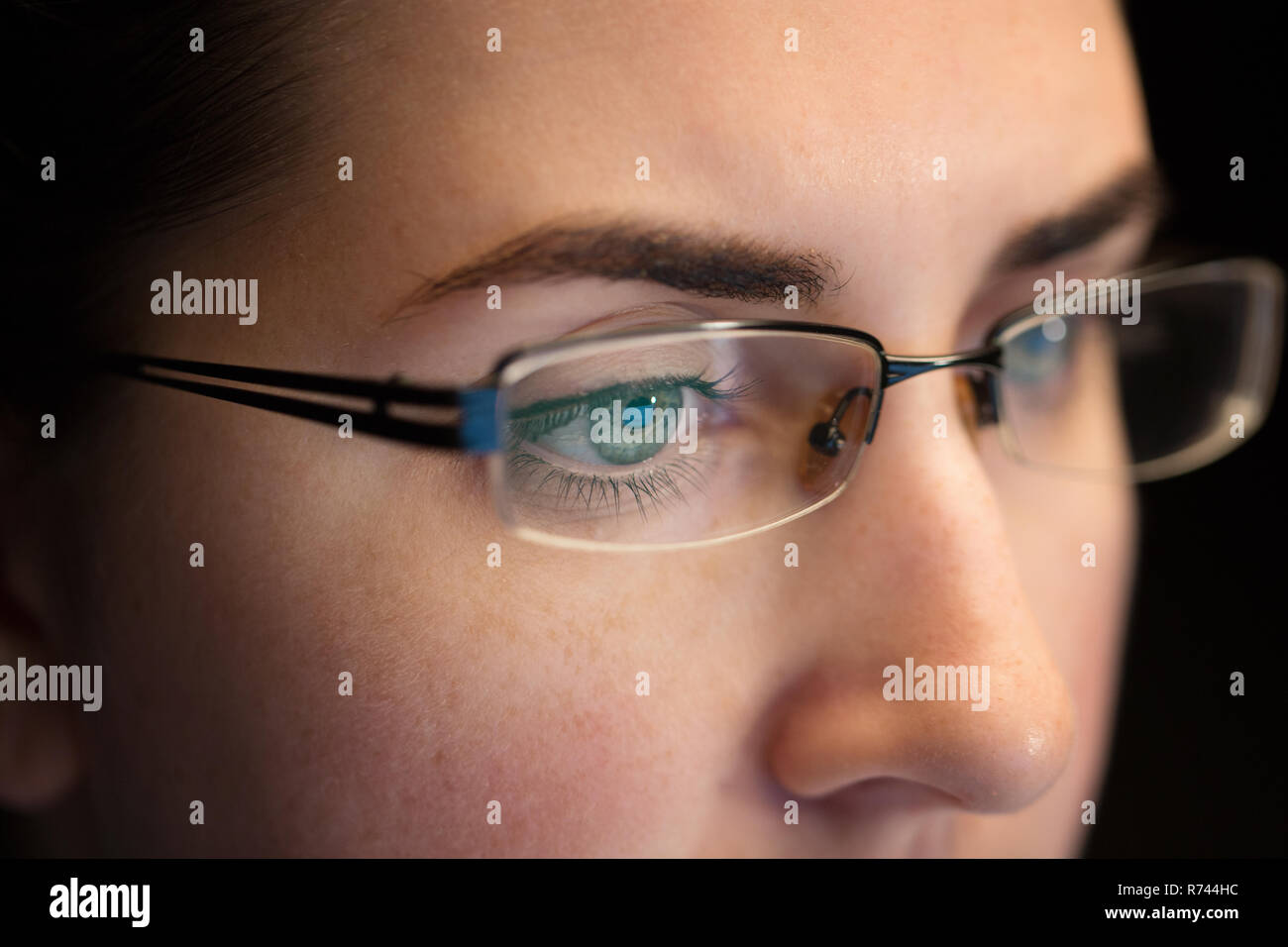 Eyeglasses reflection computer screen hi-res stock photography and ...