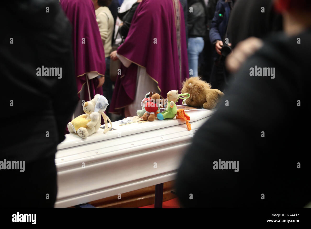Sicilian funeral hi-res stock photography and images - Alamy