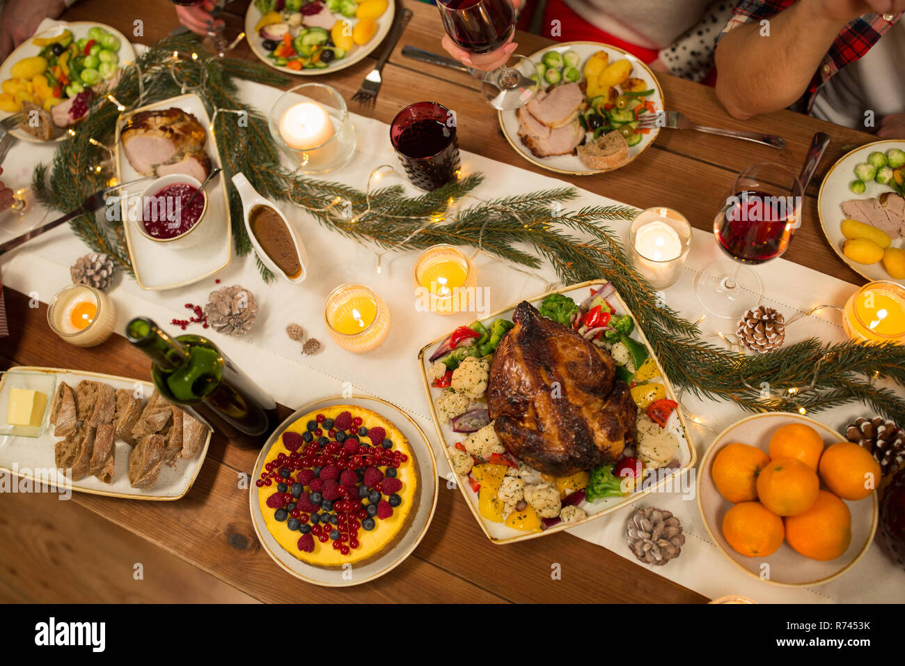 Turkey roast top view hi-res stock photography and images - Alamy