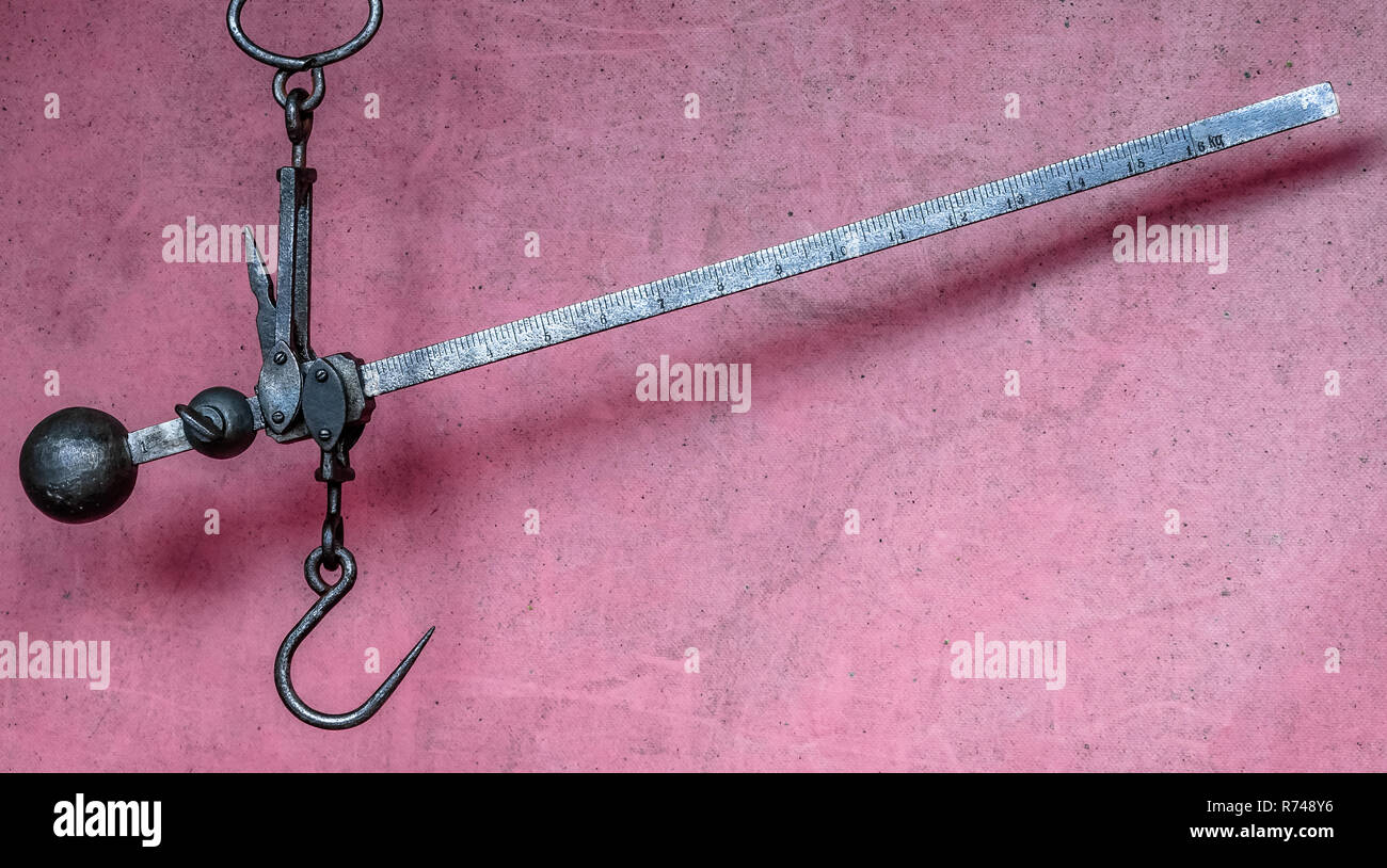 Hand scale hi-res stock photography and images - Alamy