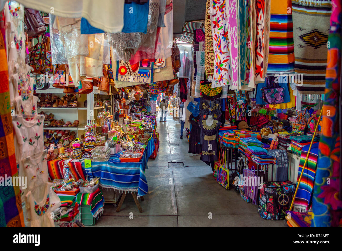 La Ciudadela / Flea market in Mexico City, Mexico Stock Photo - Alamy