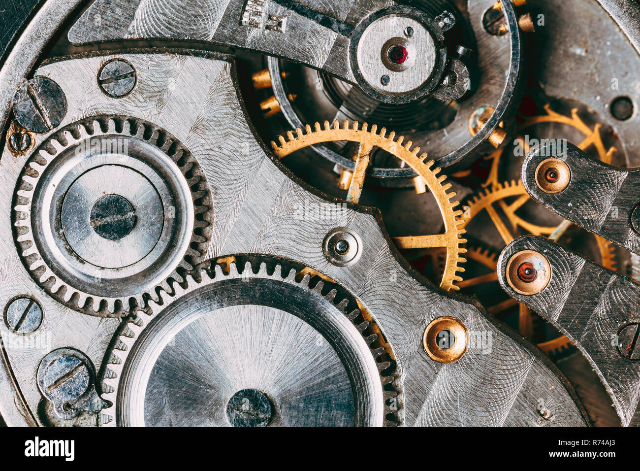 Old clock mechanism hi-res stock photography and images - Alamy