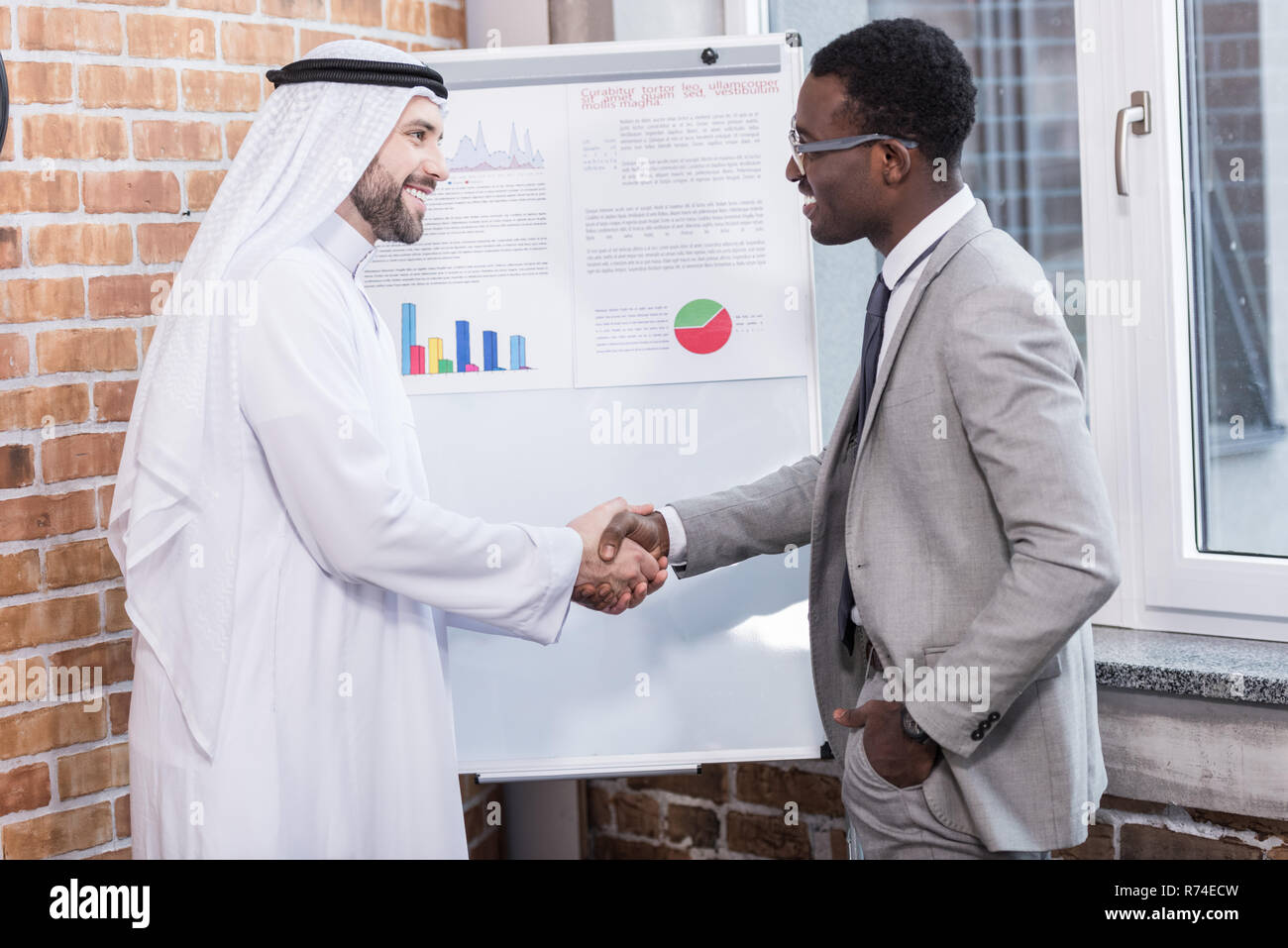 Collaborative whiteboard hi-res stock photography and images - Alamy