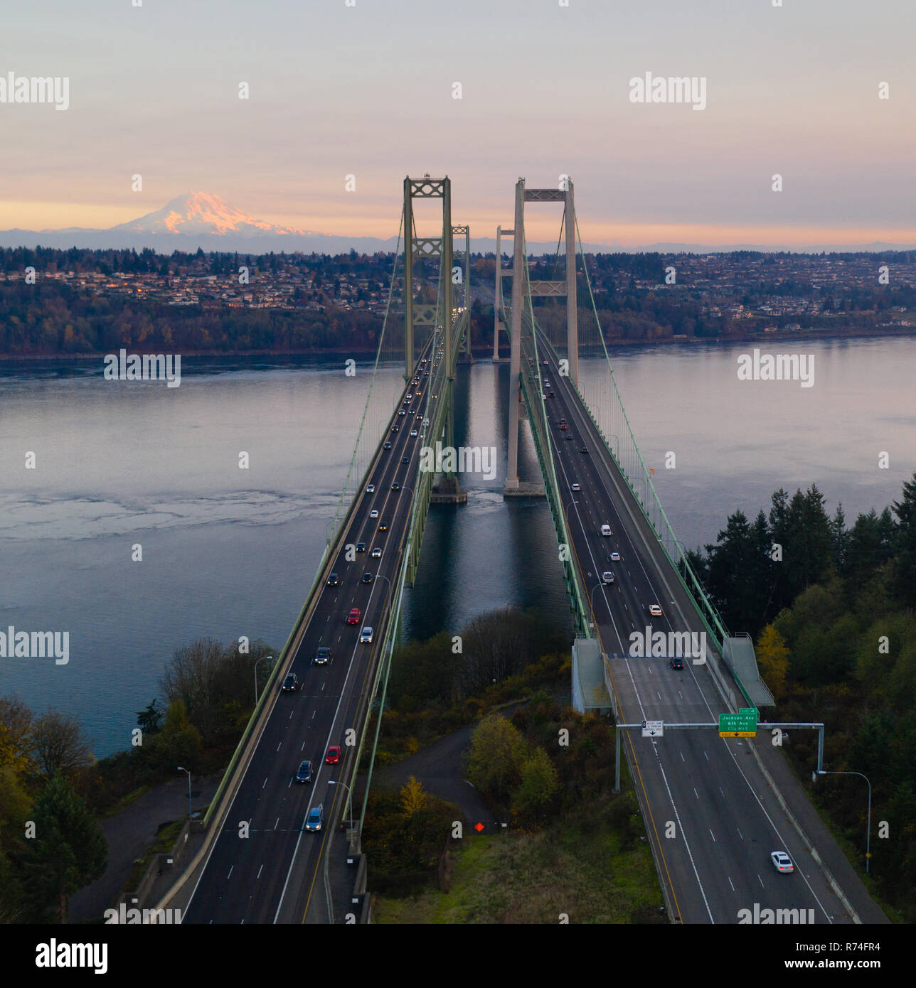 Traffic makes way across the bridge over Puget Sound in Washington ...