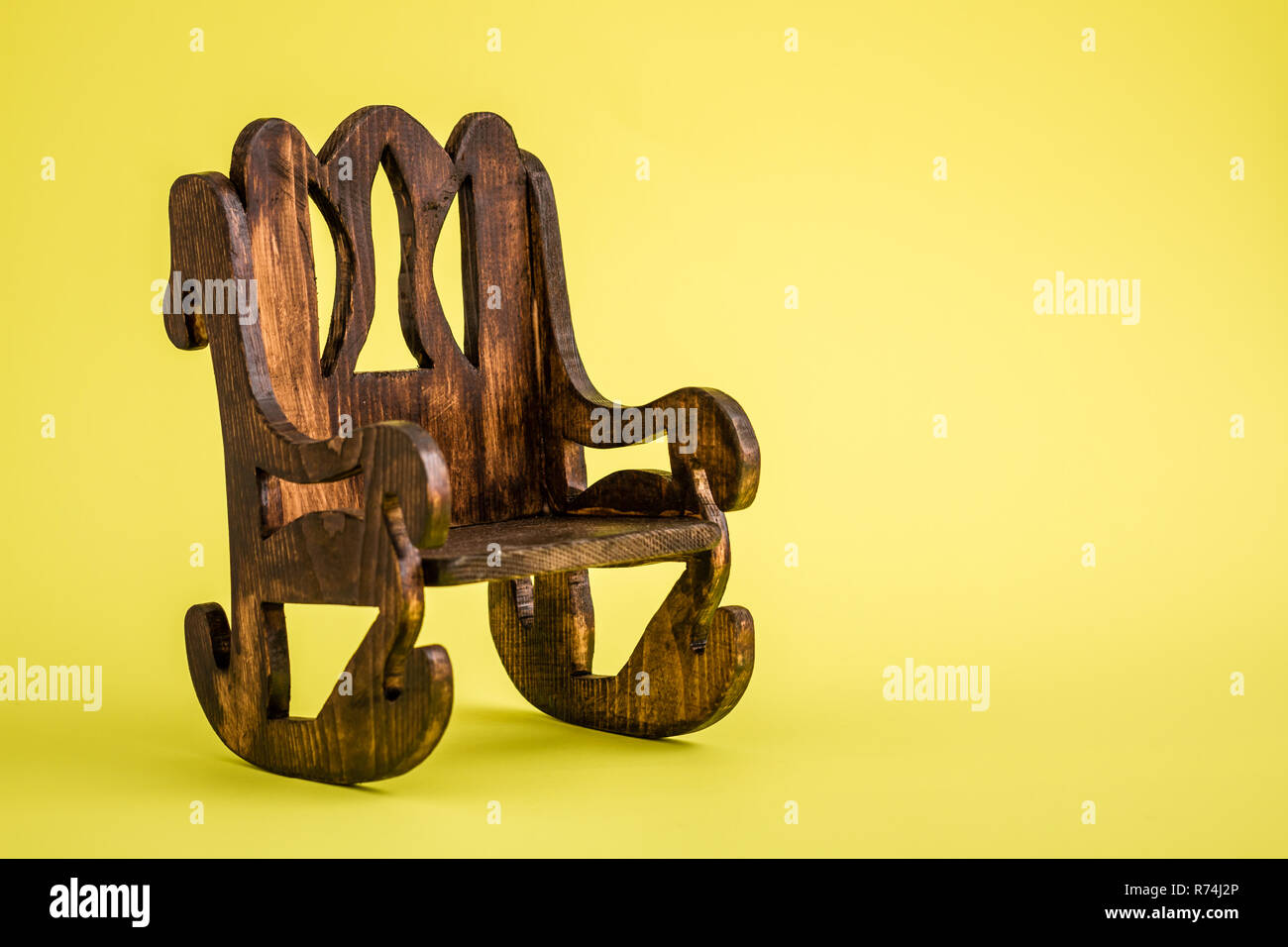 Kids desk empty chair hi-res stock photography and images - Alamy