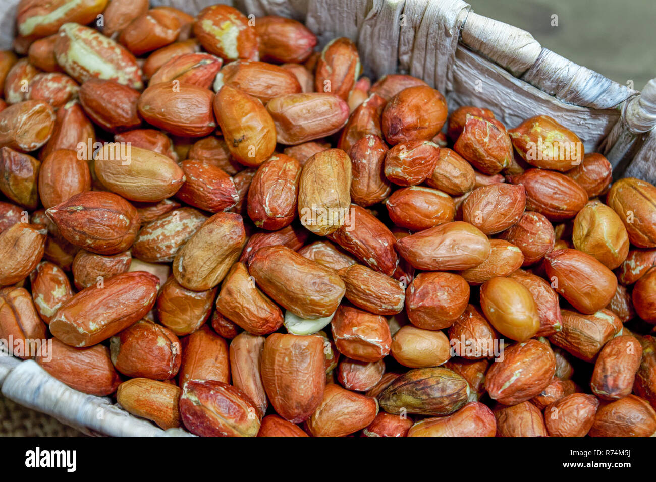 Mixed peanuts hi-res stock photography and images - Alamy