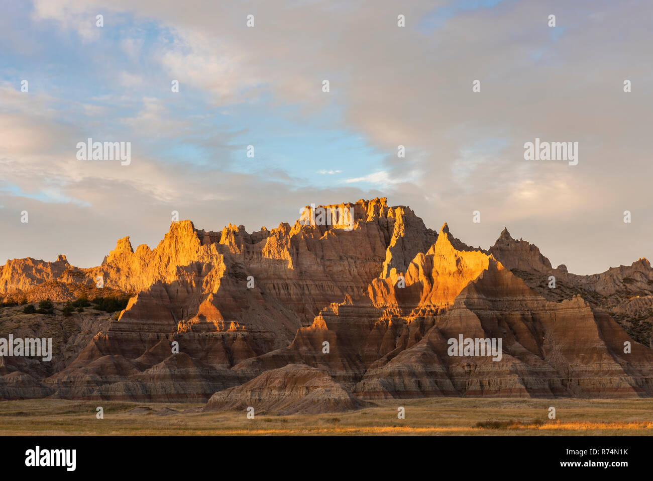 Ridges at sunset near Cedar Pass Lodge. Badlands NP, S. Dakota, USA ...