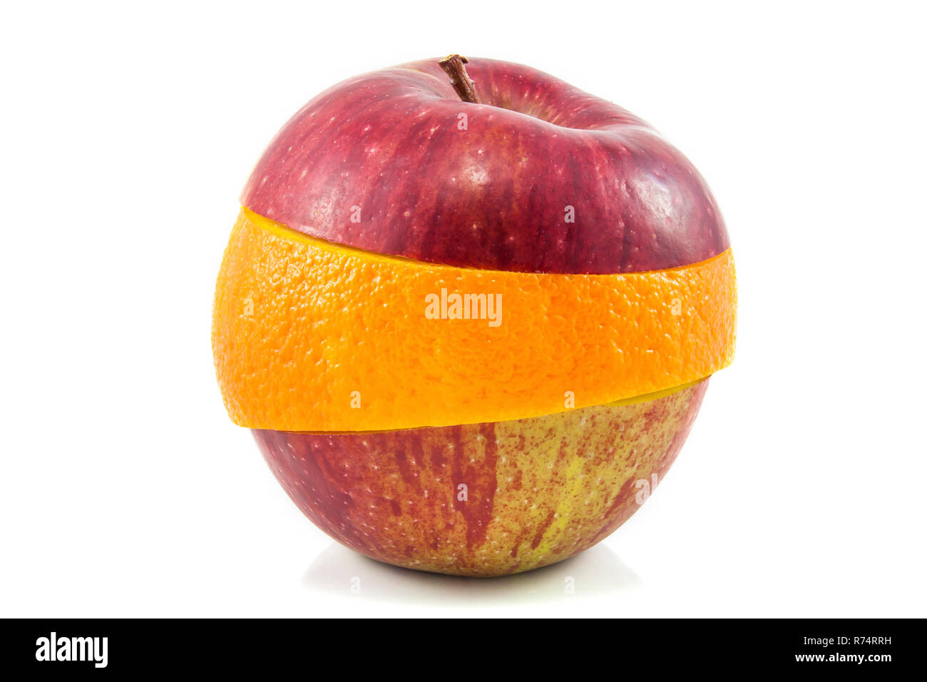 Comparing apple and orange hi-res stock photography and images - Alamy