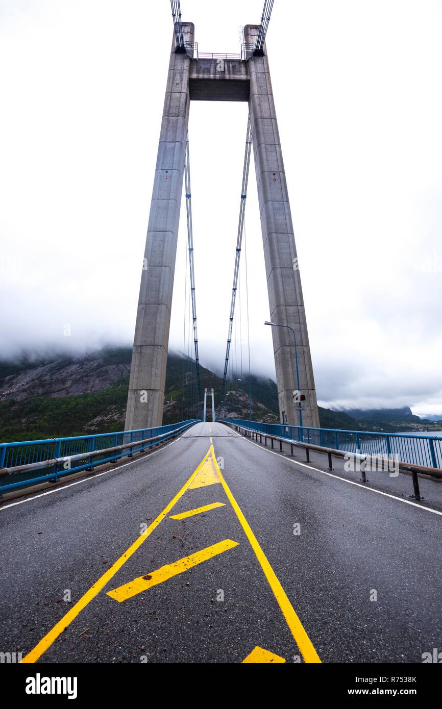 Lysefjordbrua bridge hi-res stock photography and images - Alamy