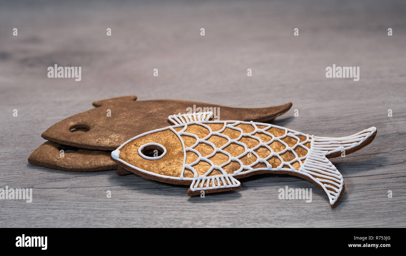 Gingerbread fish hi-res stock photography and images - Alamy