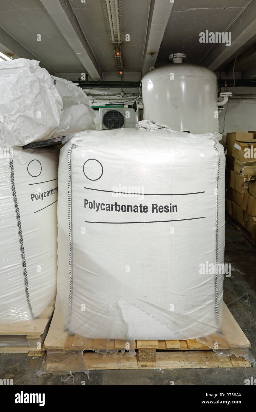 Polycarbonate production hi-res stock photography and images - Alamy